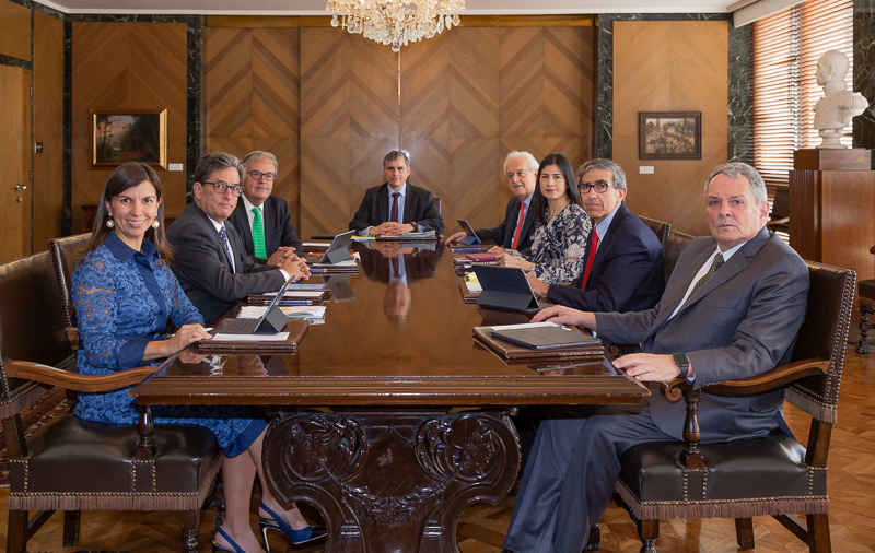 La Junta Directiva del Banco de la República, en decisión unánime ...
